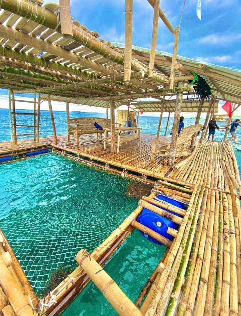 Floating Cottage in Cordova Cebu | フィリピン旅行専門店