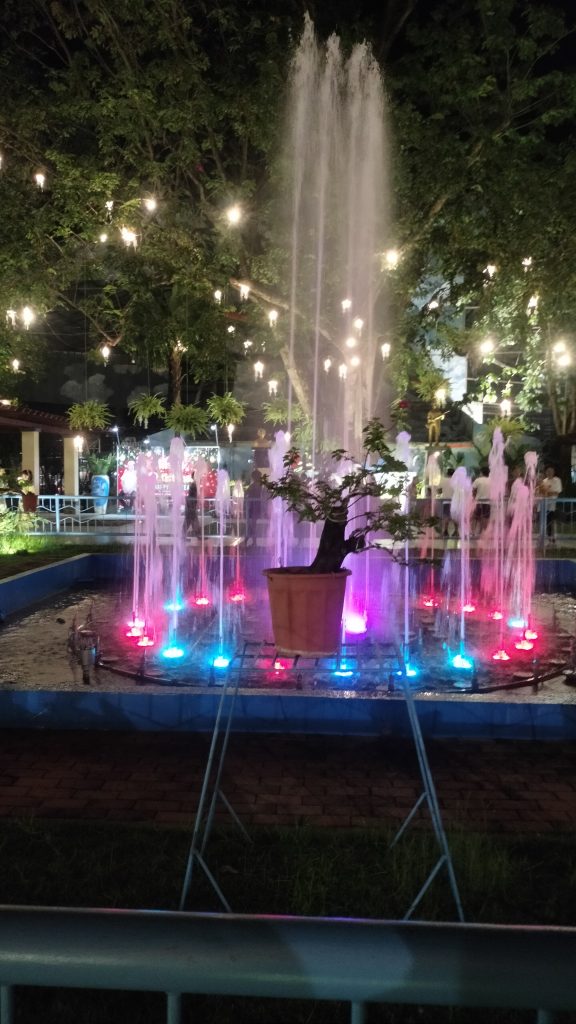 PLAZA RIZAL besides SIMBAHAN (birhen sa regla) @OPON LAPU LAPU 🥰 ...